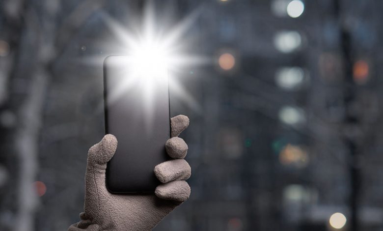 How to Fix Flashlight Problems on Your Phone - Reactionary Times