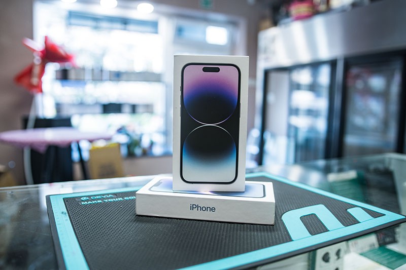 Getting Ready to Go: A Guide to Setting Up Your New iPhone ...